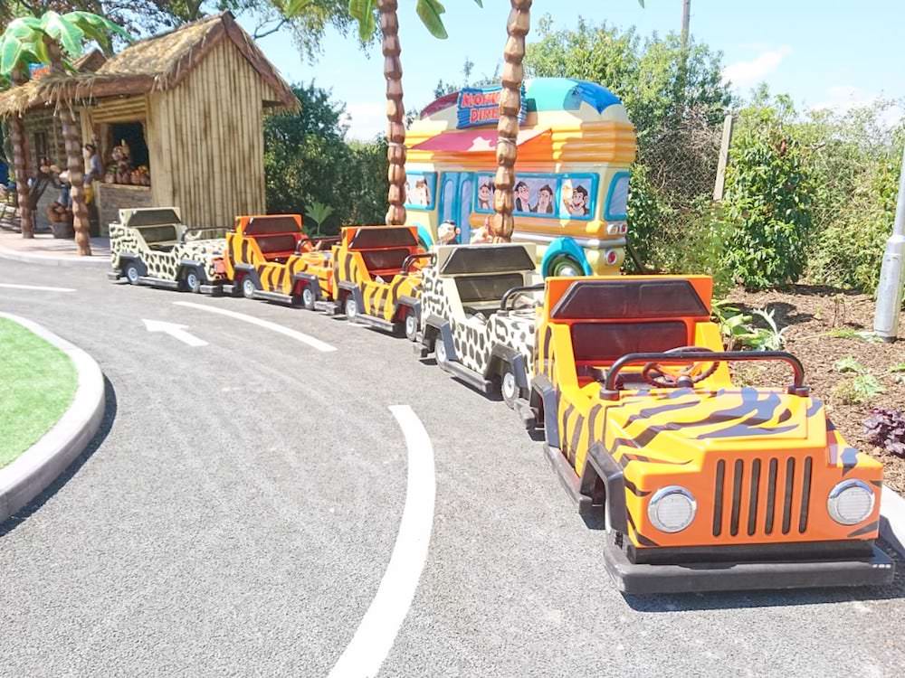 Sundown Adventureland - Monkey Mayhem Driving School - Garmendale