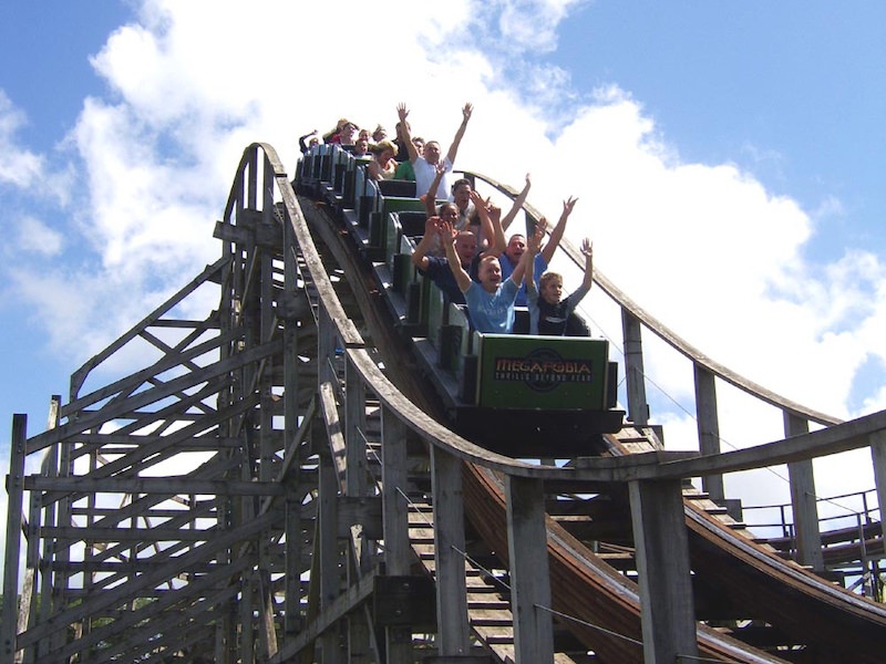 Megafobia Roller Coaster Refurbishment - Garmendale